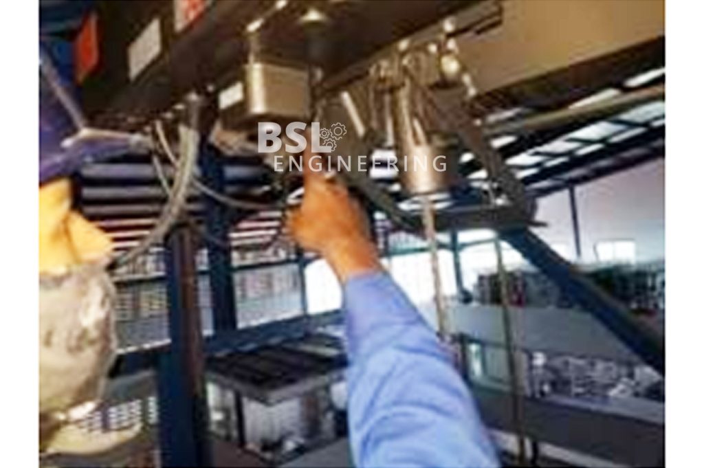 Cargo Lift 21 PT HM Sampoerna - PT. BSL Engineering Indonesia (021) 292 ...